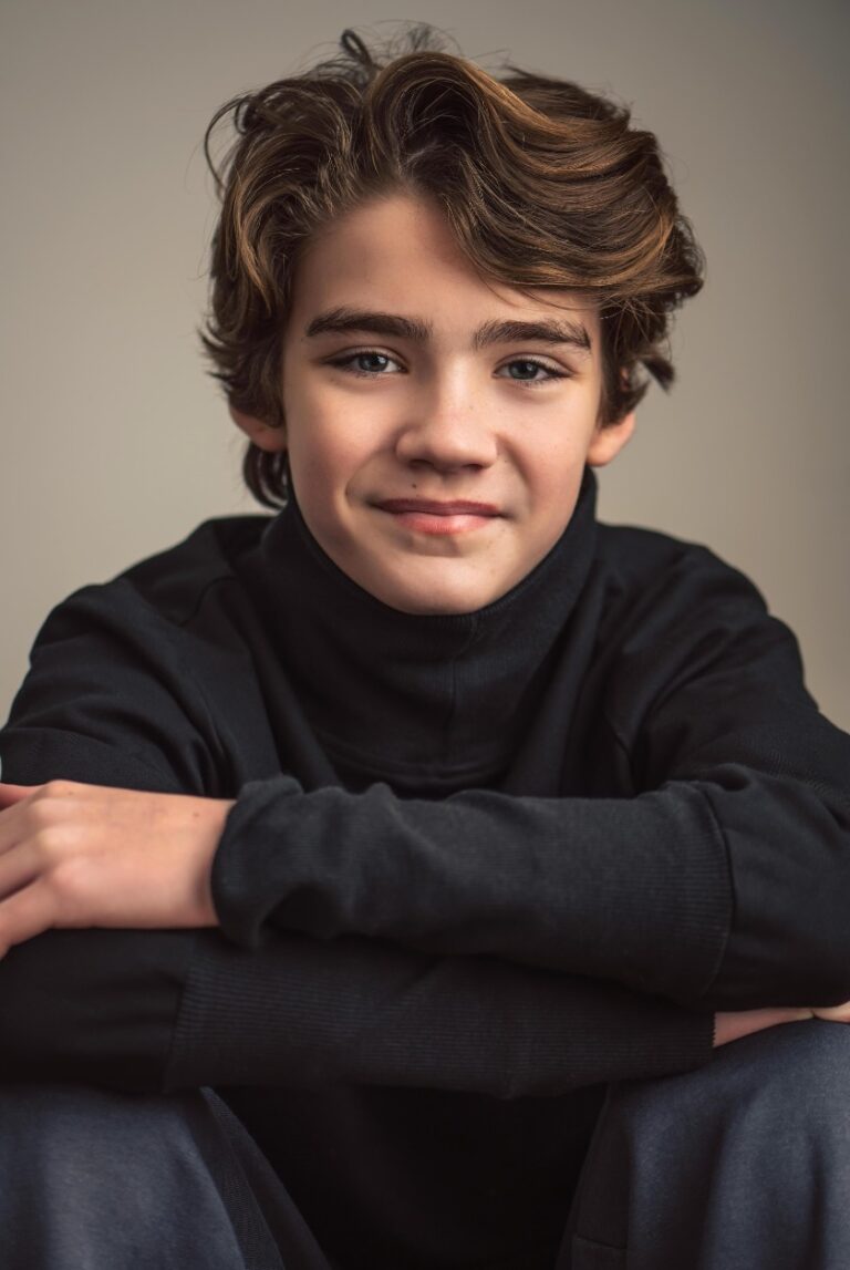 Lucasfilm announces the official cast for Star Wars Starfighter - actors overview and career ...